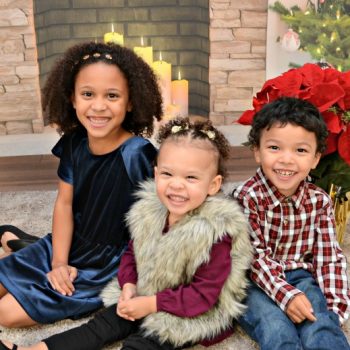 Portrait Innovations Nailed our Holiday Pictures! » The Denver Housewife