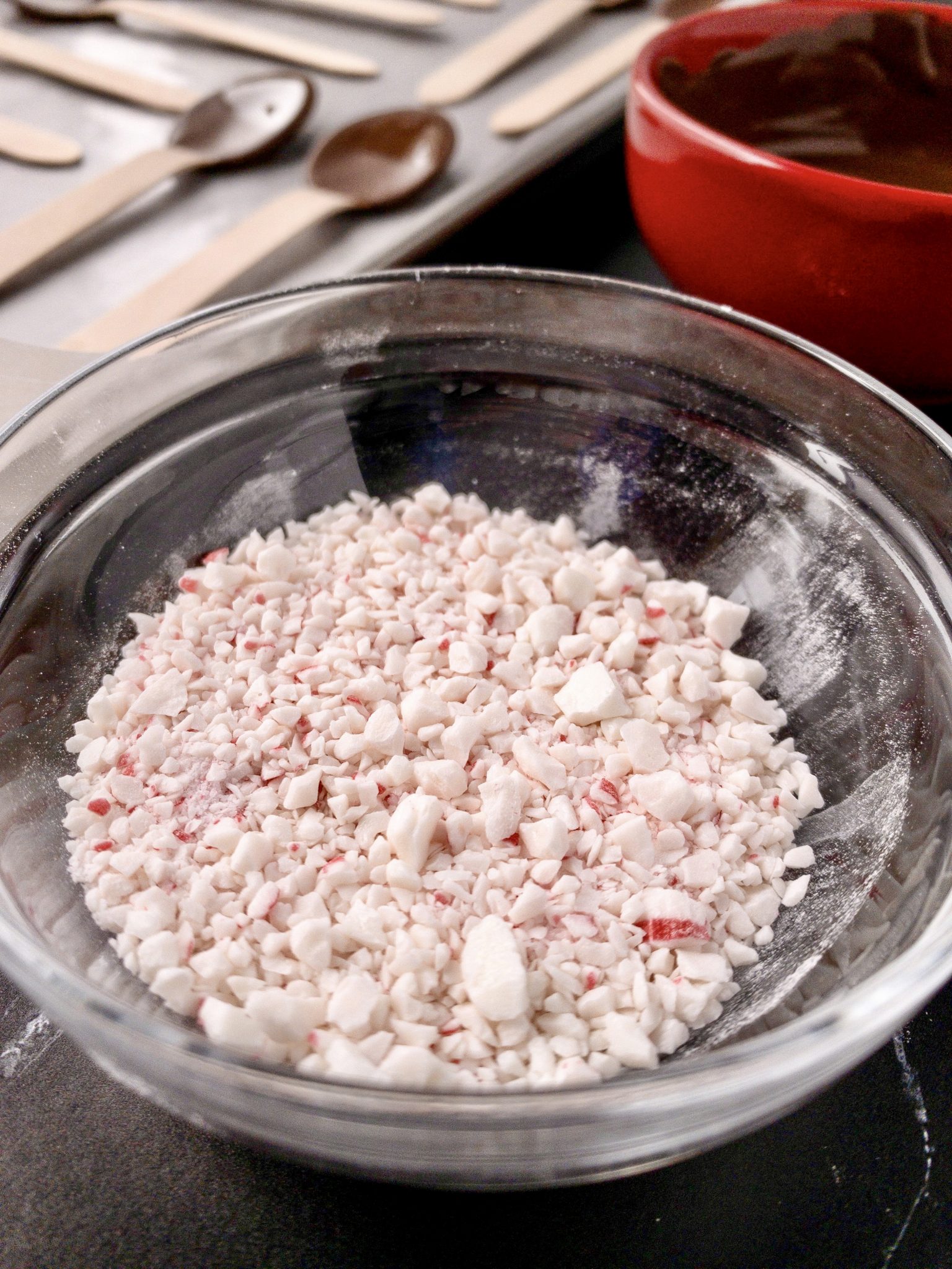 Peppermint Hot Chocolate Spoons » The Denver Housewife