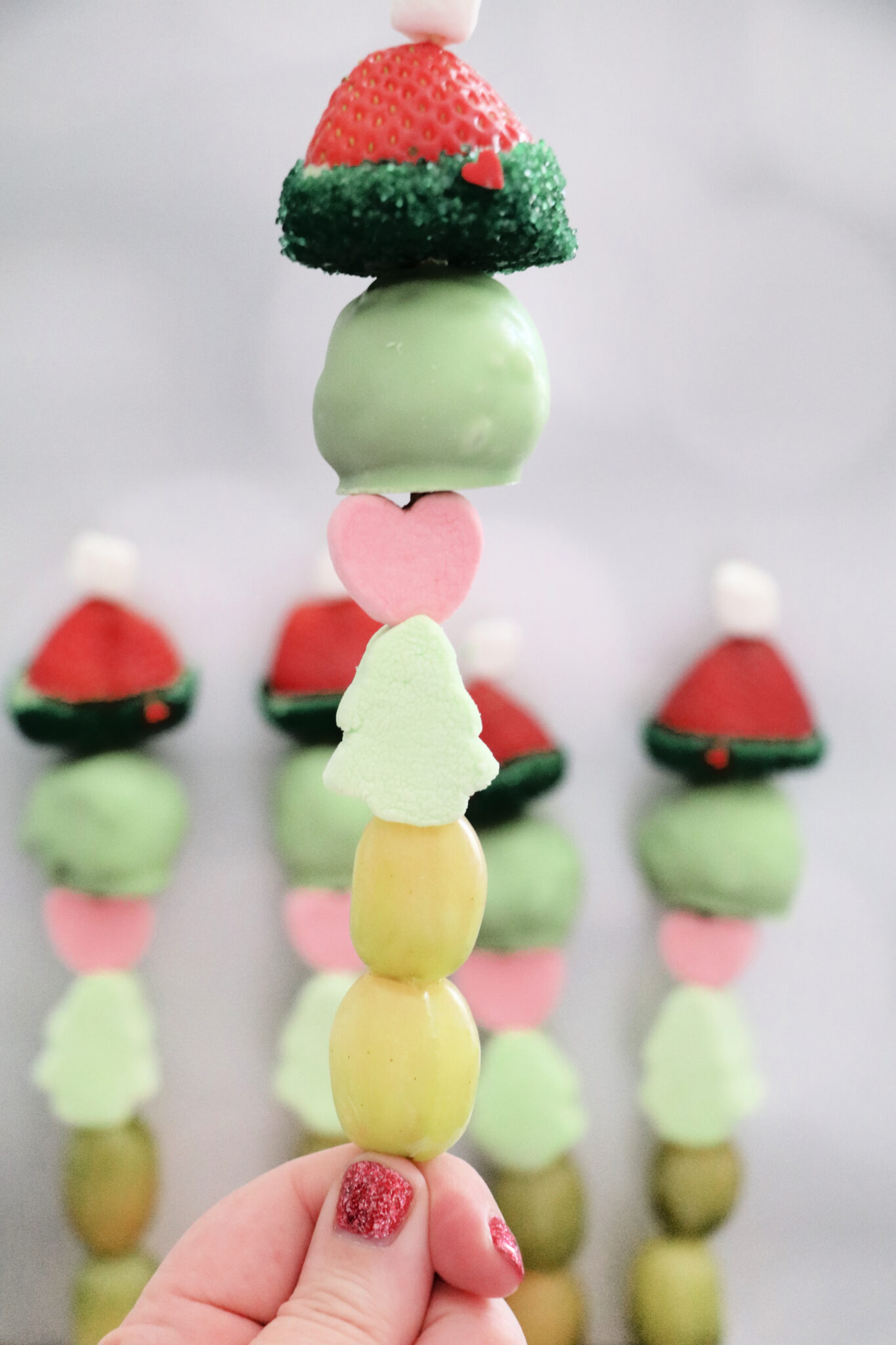 Easy Grinch Kabobs » The Denver Housewife