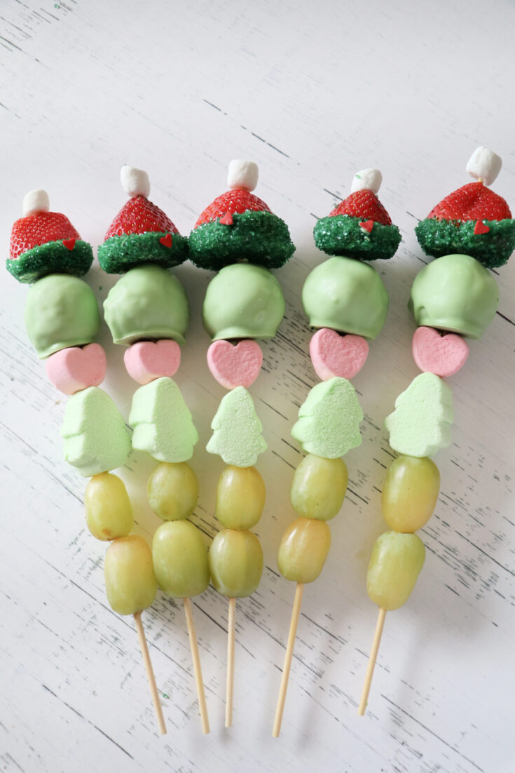 Easy Grinch Kabobs » The Denver Housewife
