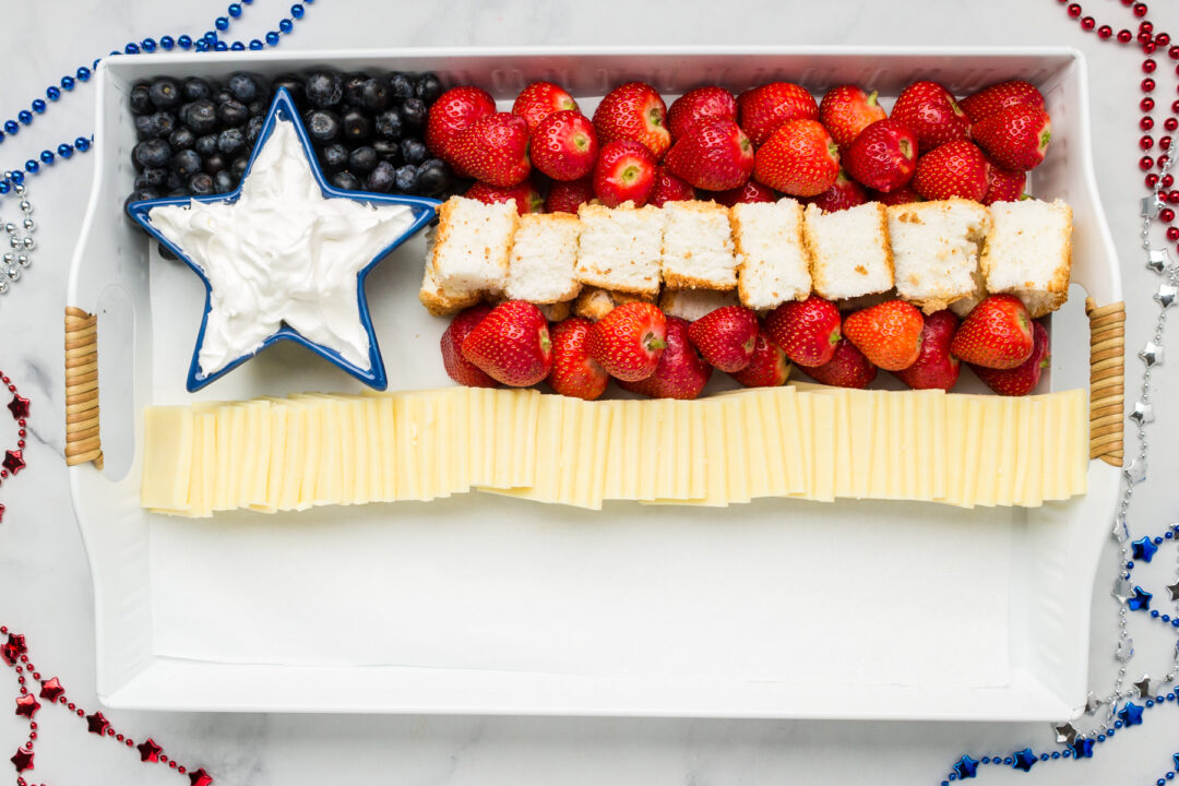 American Flag Patriotic Charcuterie Board » The Denver Housewife