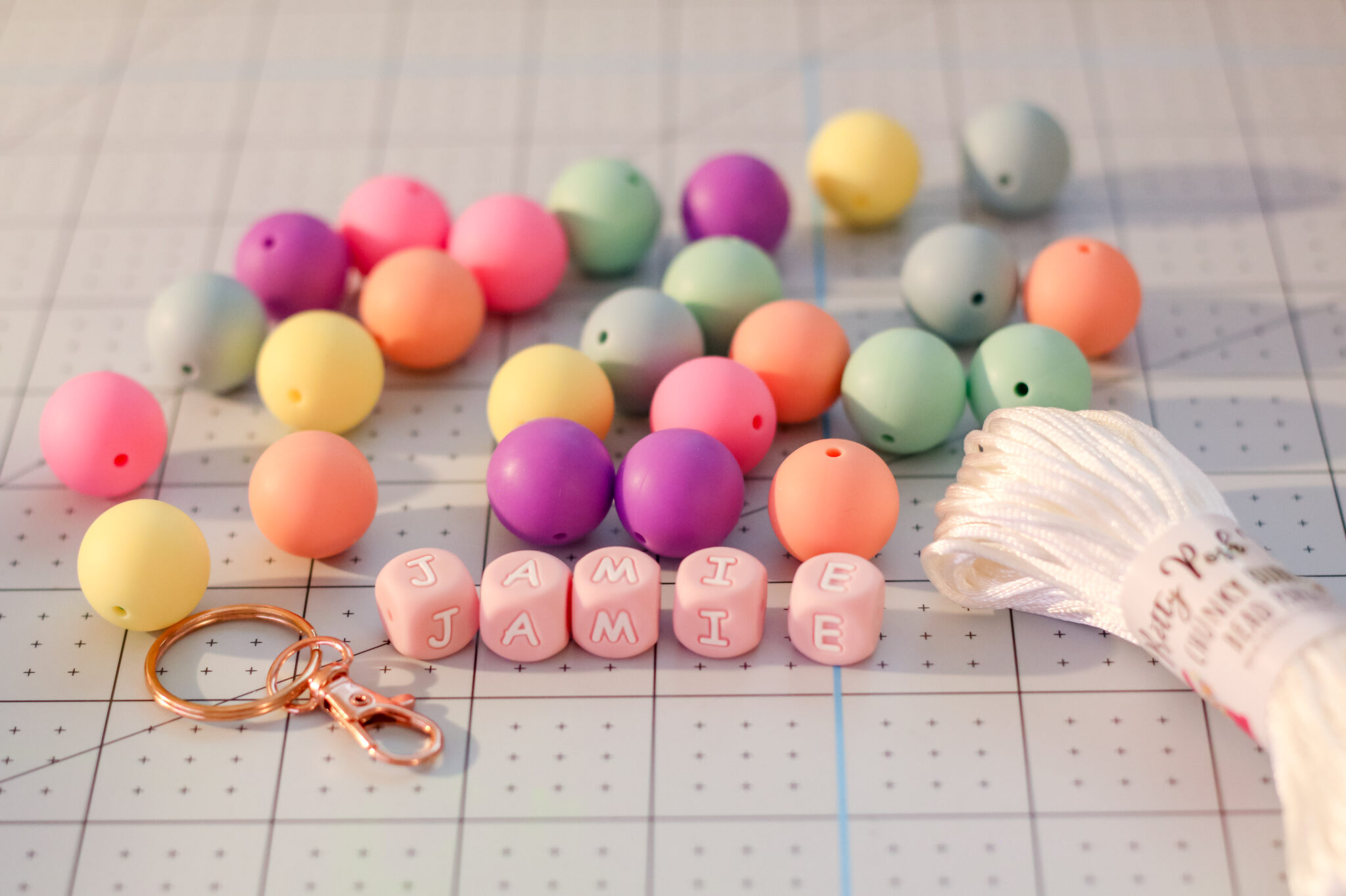 Silicone Beaded Keychain Wristlet Tutorial » The Denver Housewife