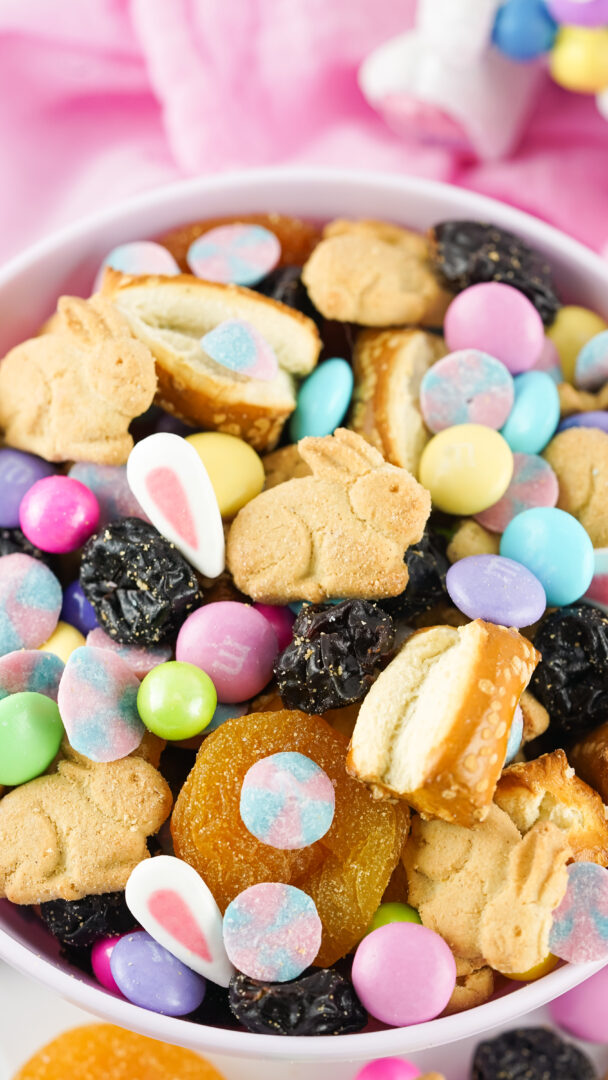Easy Bunny Bait Trail Mix » The Denver Housewife
